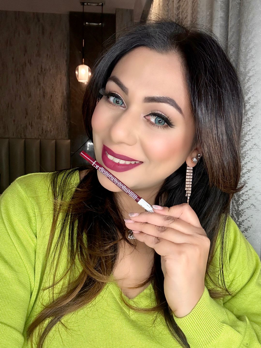 Home All Products Matte Lip Liner Smacker with Smudge Proof Formula -1.20 G